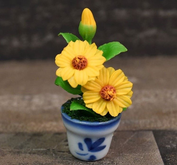 Handmade Mini Sunflowers in Pot – Kremp Florist